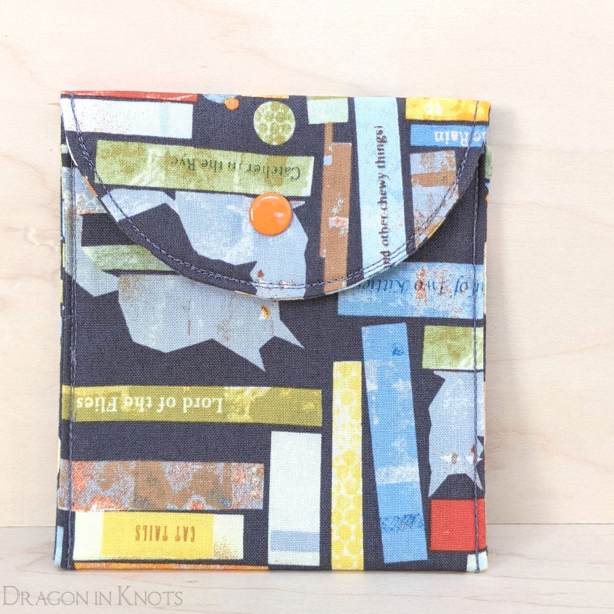 Books and Cats Accessory Pouch with Metal Snap – Dragon in Knots