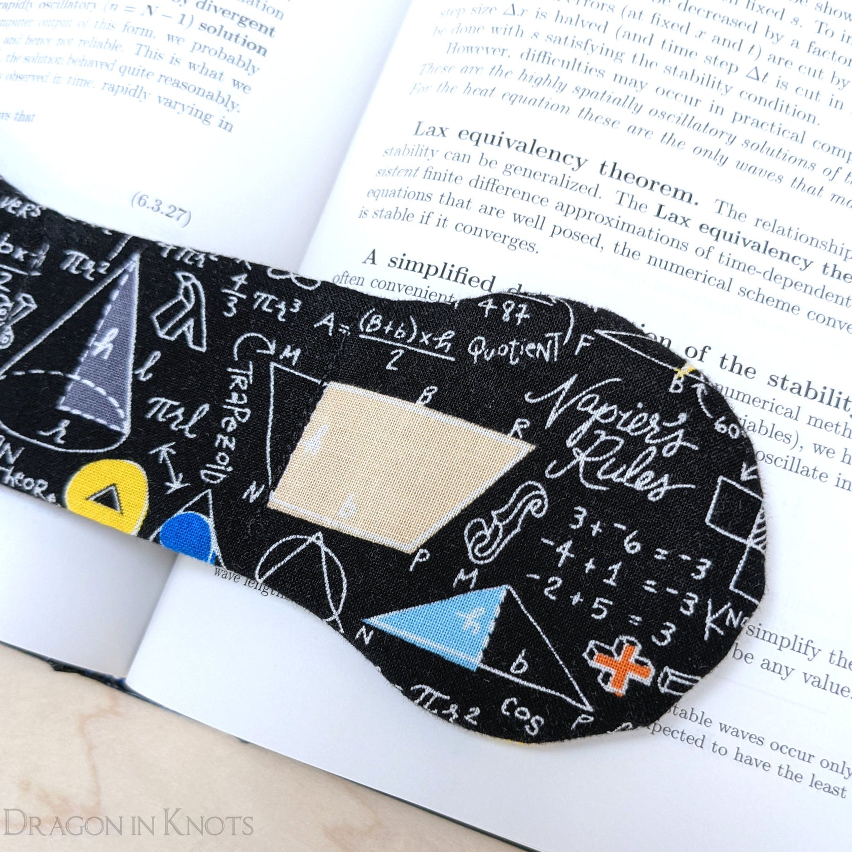 Mathematics Book Weight - Math Major Study Aid – Dragon in Knots