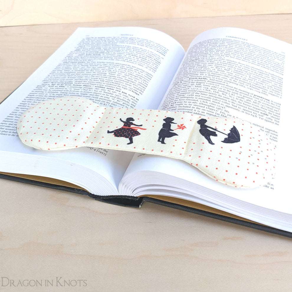 Windy Day Book Weight - Hands-free Reading Accessory – Dragon in Knots