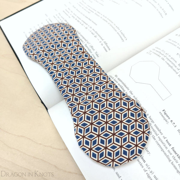 Cubic Book Weight - Geometric Fabric Page Holder – Dragon in Knots