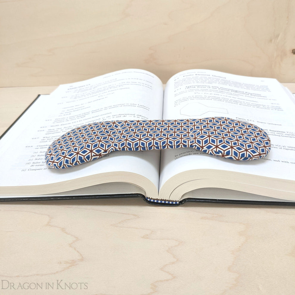 Cubic Book Weight - Geometric Fabric Page Holder – Dragon in Knots